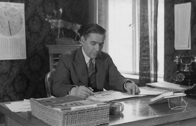 Toivonen nimitettiin vuonna 1939 kansanhuoltoministeriön jakeluosaston ...